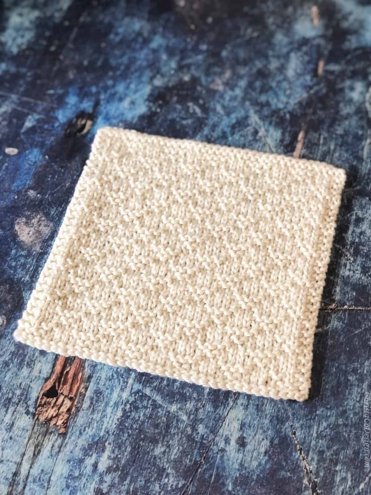 8x8 knitted square patterns free - 14 FREE square knitting patterns ...